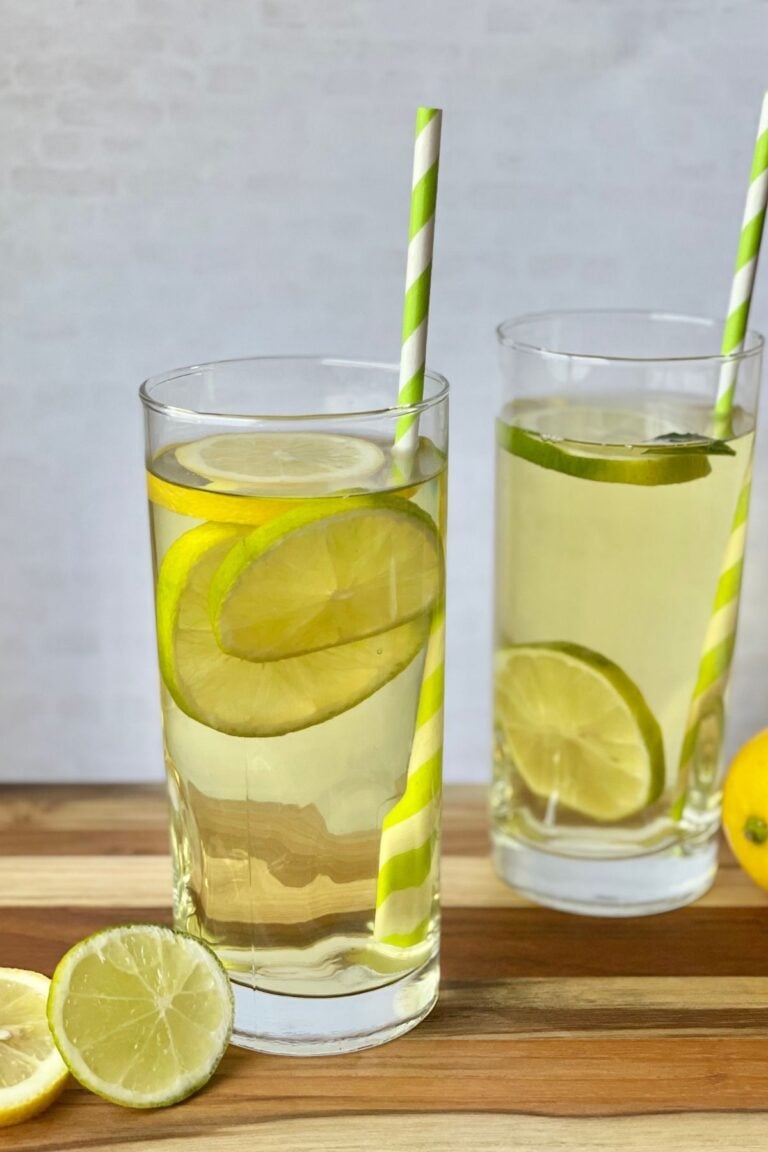 How to Cold Brew Green Tea, Easy Recipe and Guide - Daily Tea Time