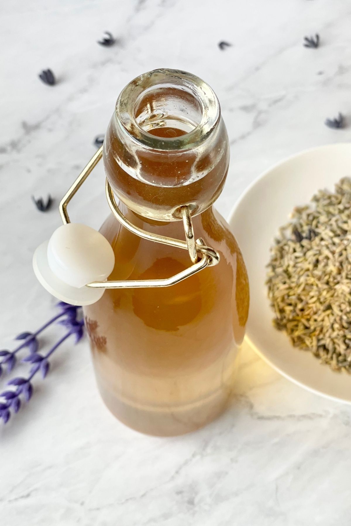 How to Make Lavender Simple Syrup - Daily Tea Time