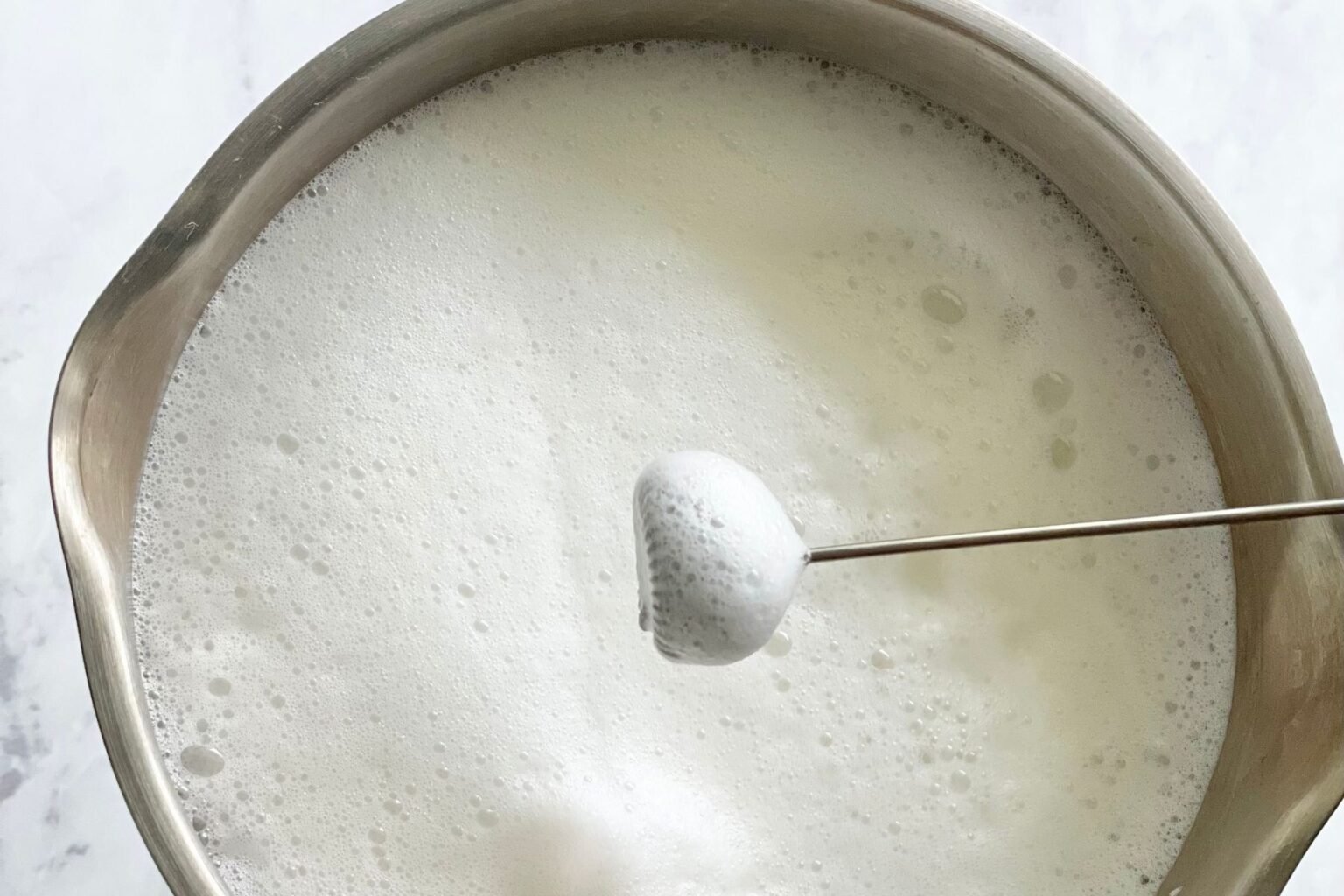 How to Make a London Fog Drink (London Fog Tea Latte)