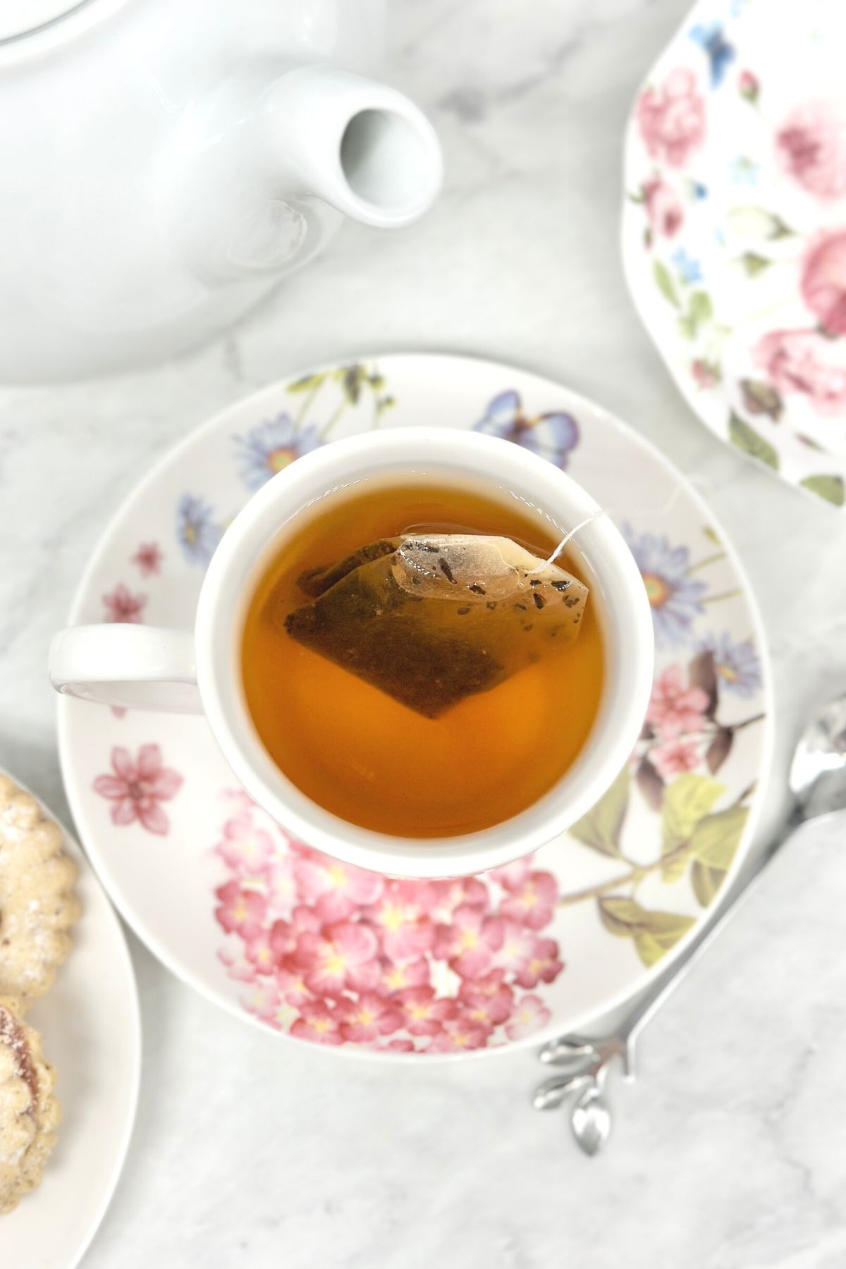 How Much Tea is in a Teabag? - Daily Tea Time
