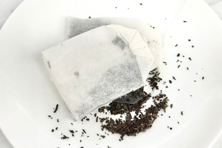 How Much Tea is in a Teabag? - Daily Tea Time