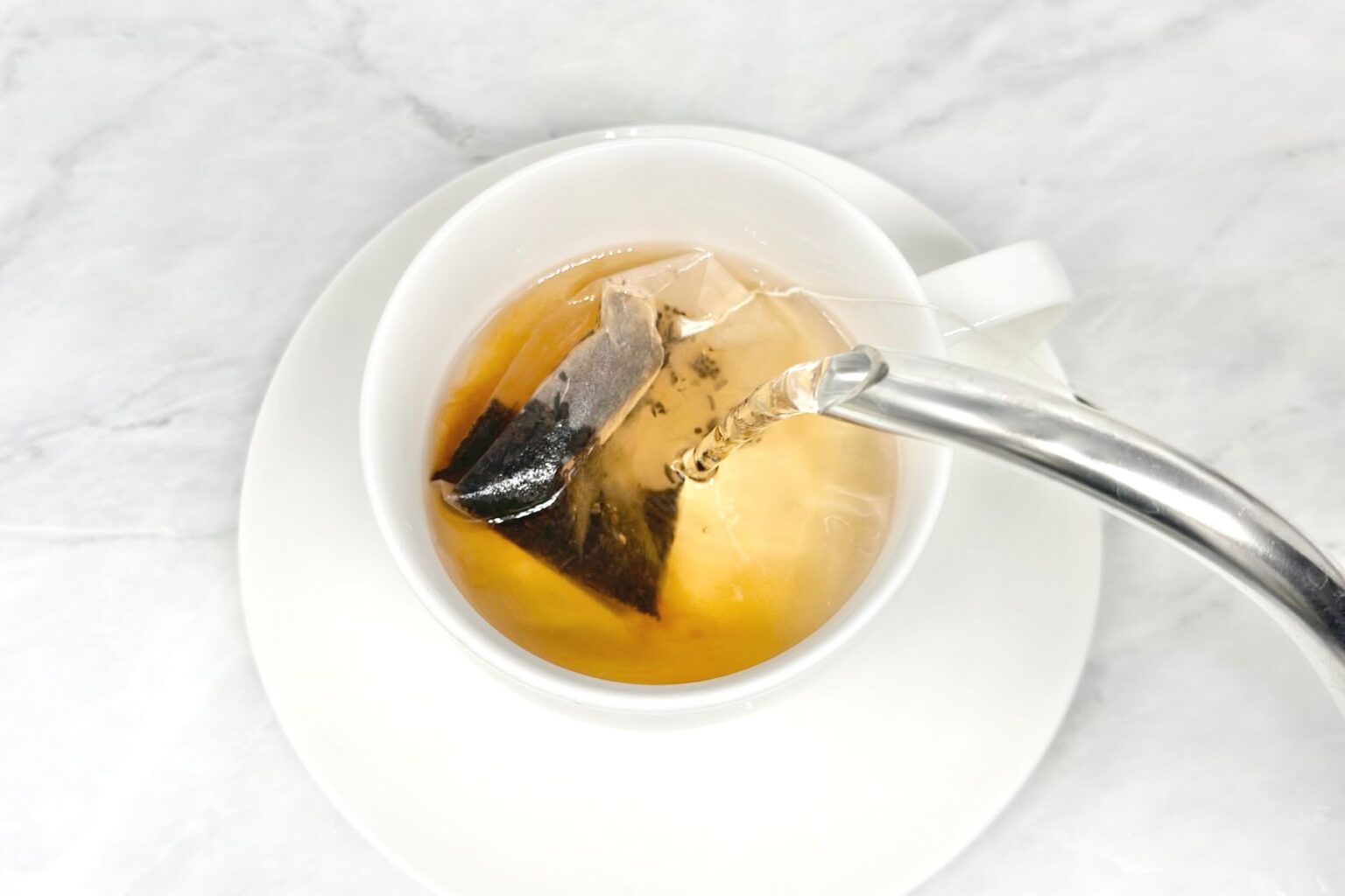 How Much Tea is in a Teabag? - Daily Tea Time