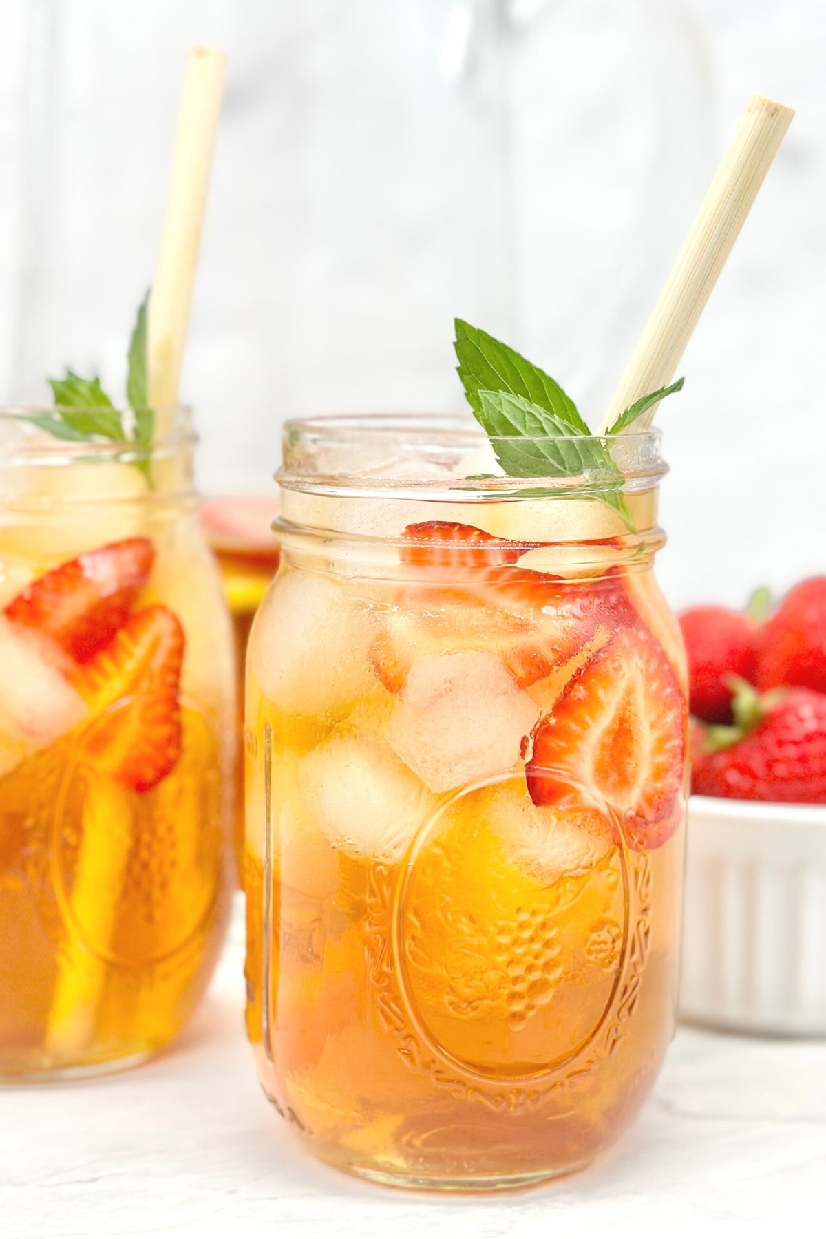 How to Sweeten Tea 8 Natural Sweeteners for Hot or Iced Tea - Daily Tea ...