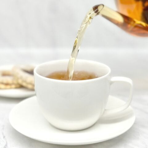 How to Make Parsley Tea (hot or iced) - Daily Tea Time