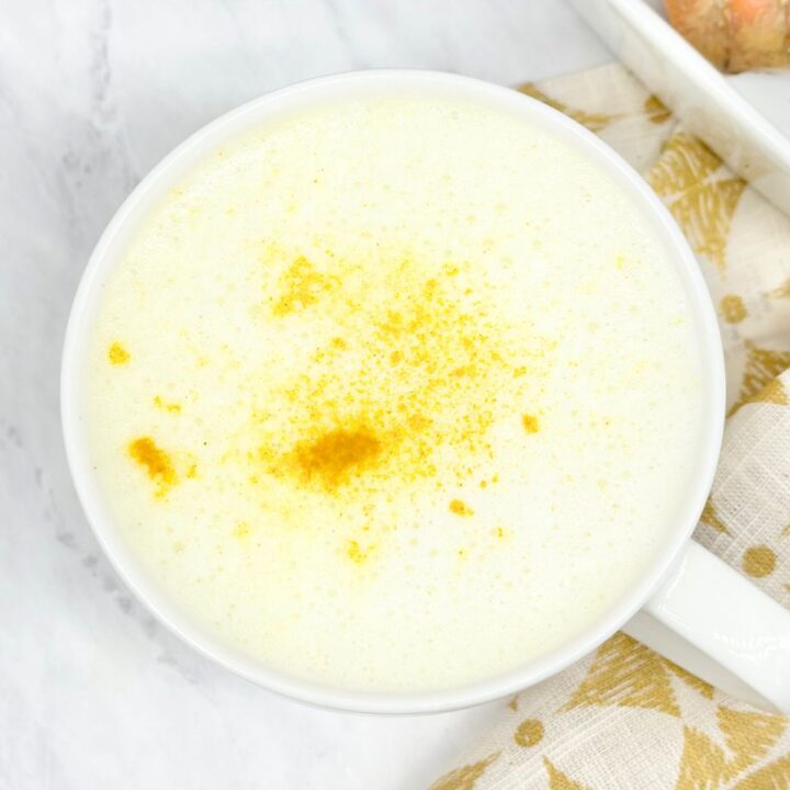 Homemade Turmeric Spiced Latte Recipe - Daily Tea Time