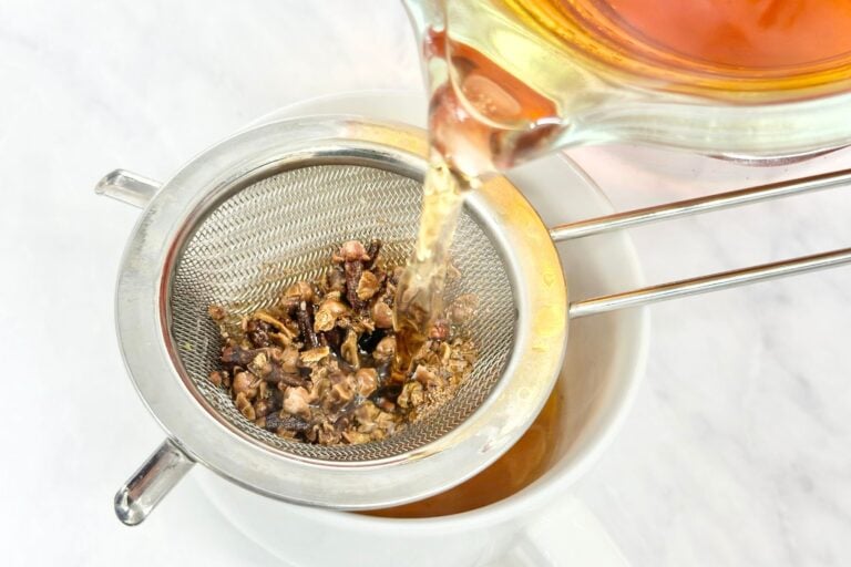 Easy Homemade Clove Tea Recipe - Daily Tea Time