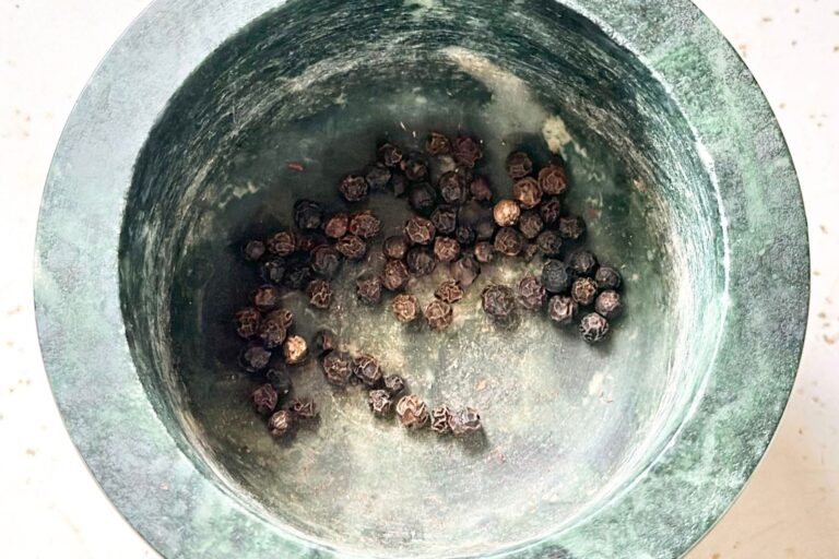 Best Black Pepper Tea Recipe, Cozy Tea with a bit of Spice - Daily Tea Time